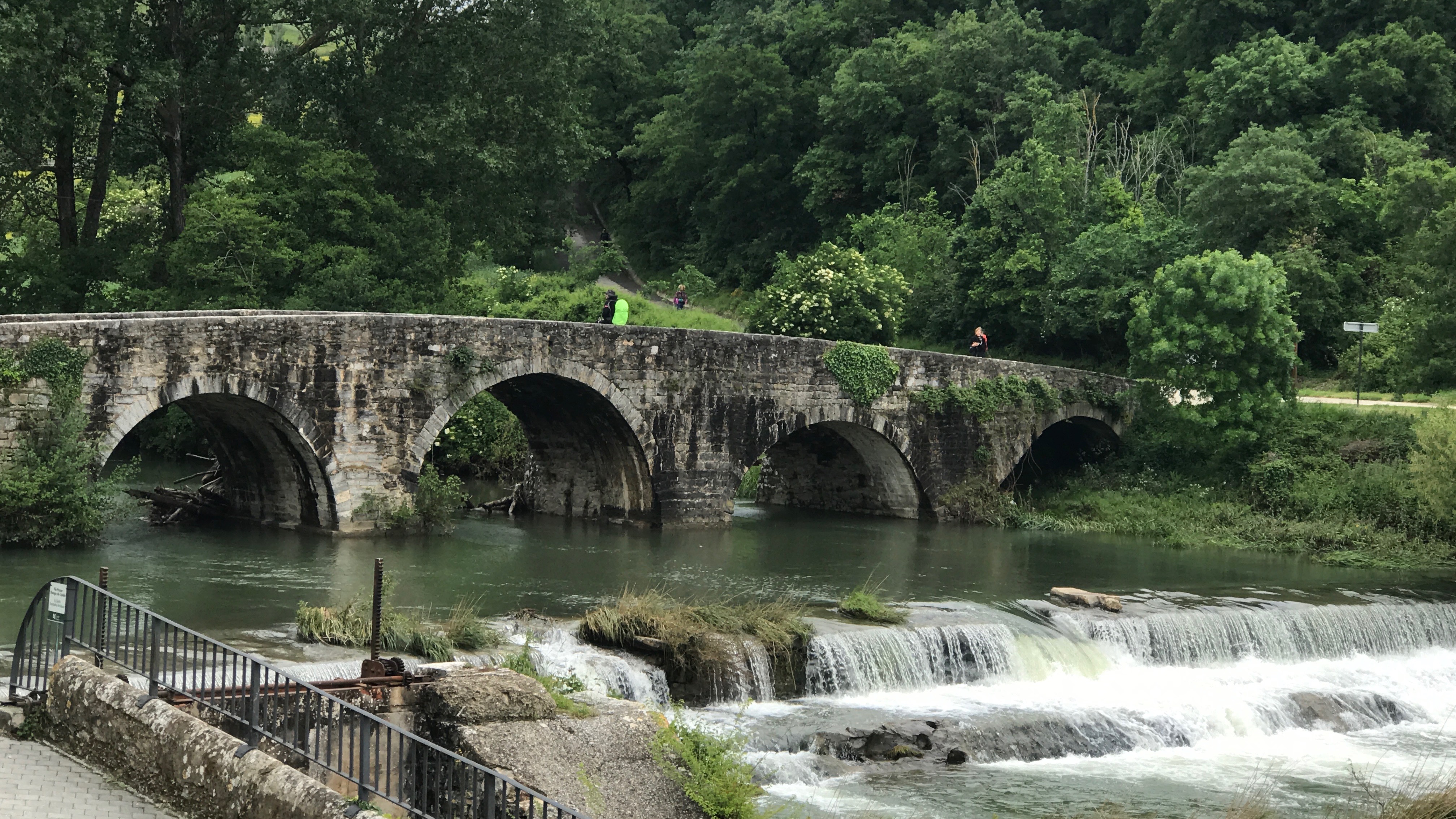 Camino Trinidad de Arre | Atelier RIRI